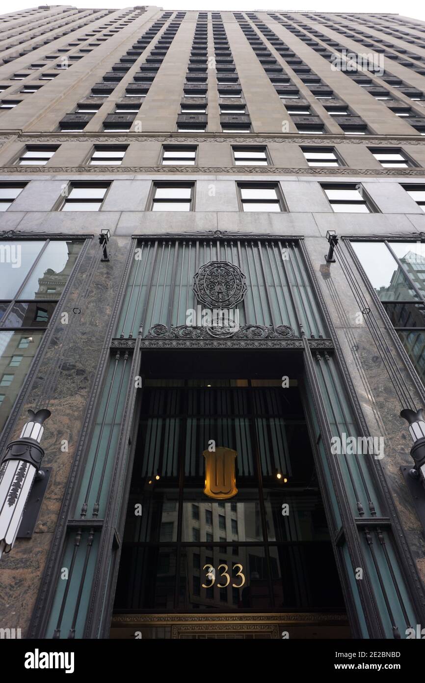 333 n michigan hi-res stock photography and images - Alamy