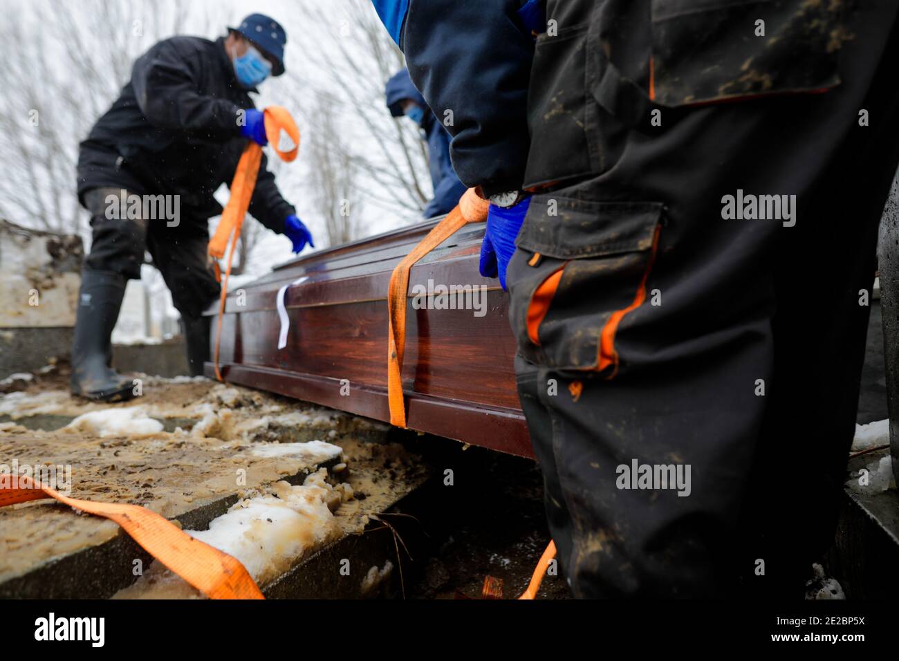 Undertaker mortician morgue mortuary hi-res stock photography and ...