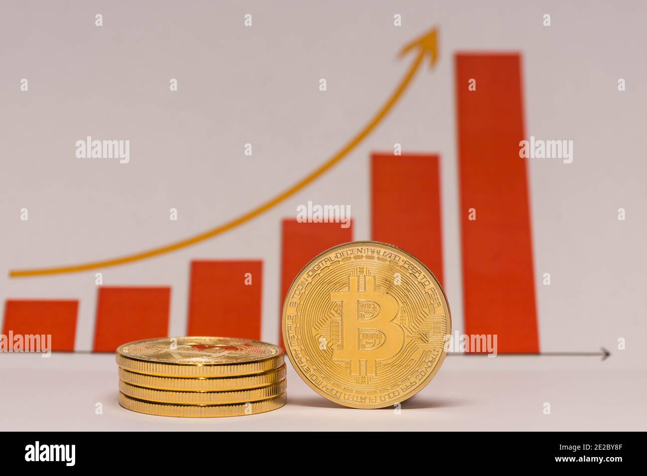 Rising stock market hi-res stock photography and images - Alamy