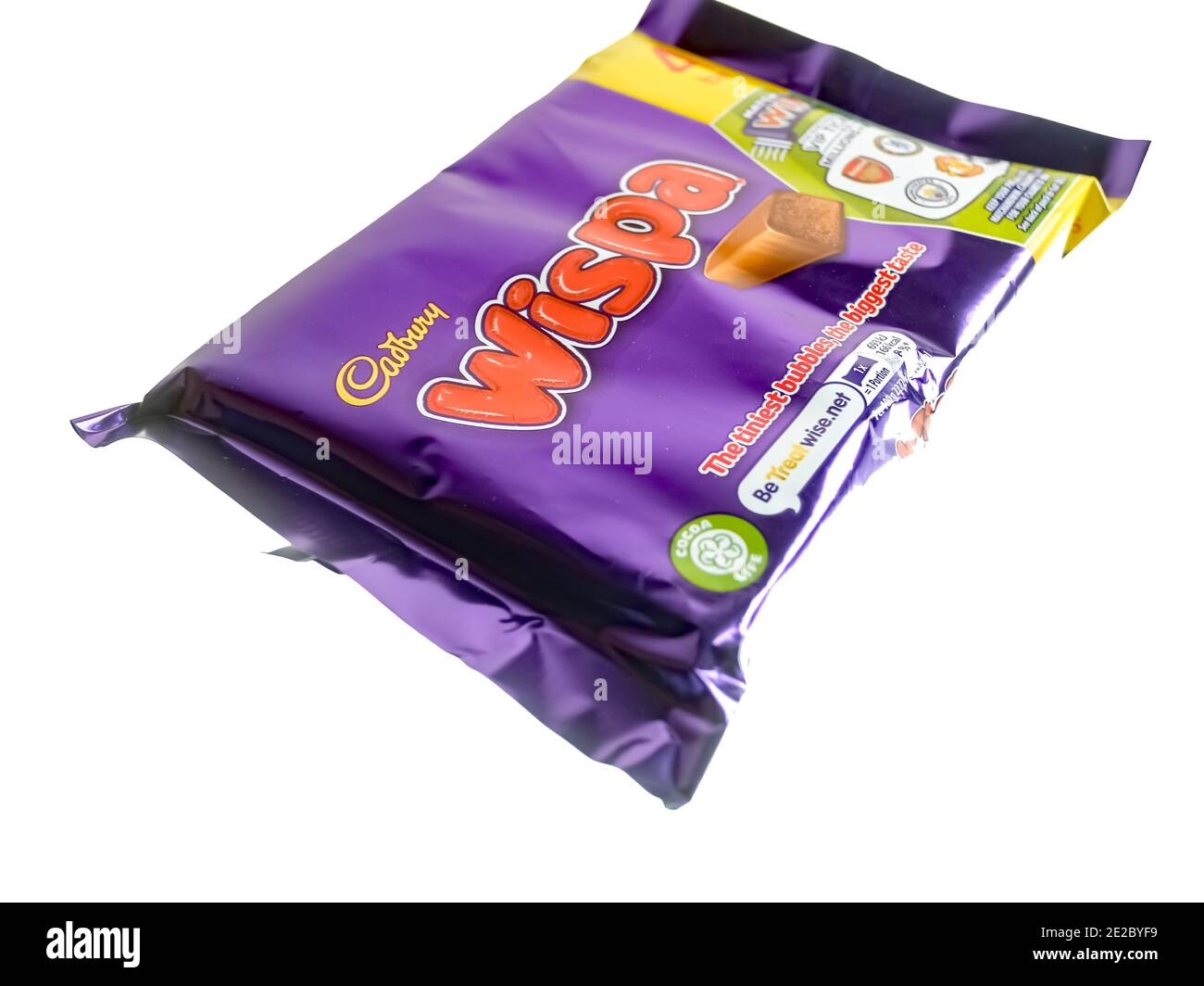 Cadbury wispa chocolate bars hi-res stock photography and images - Alamy