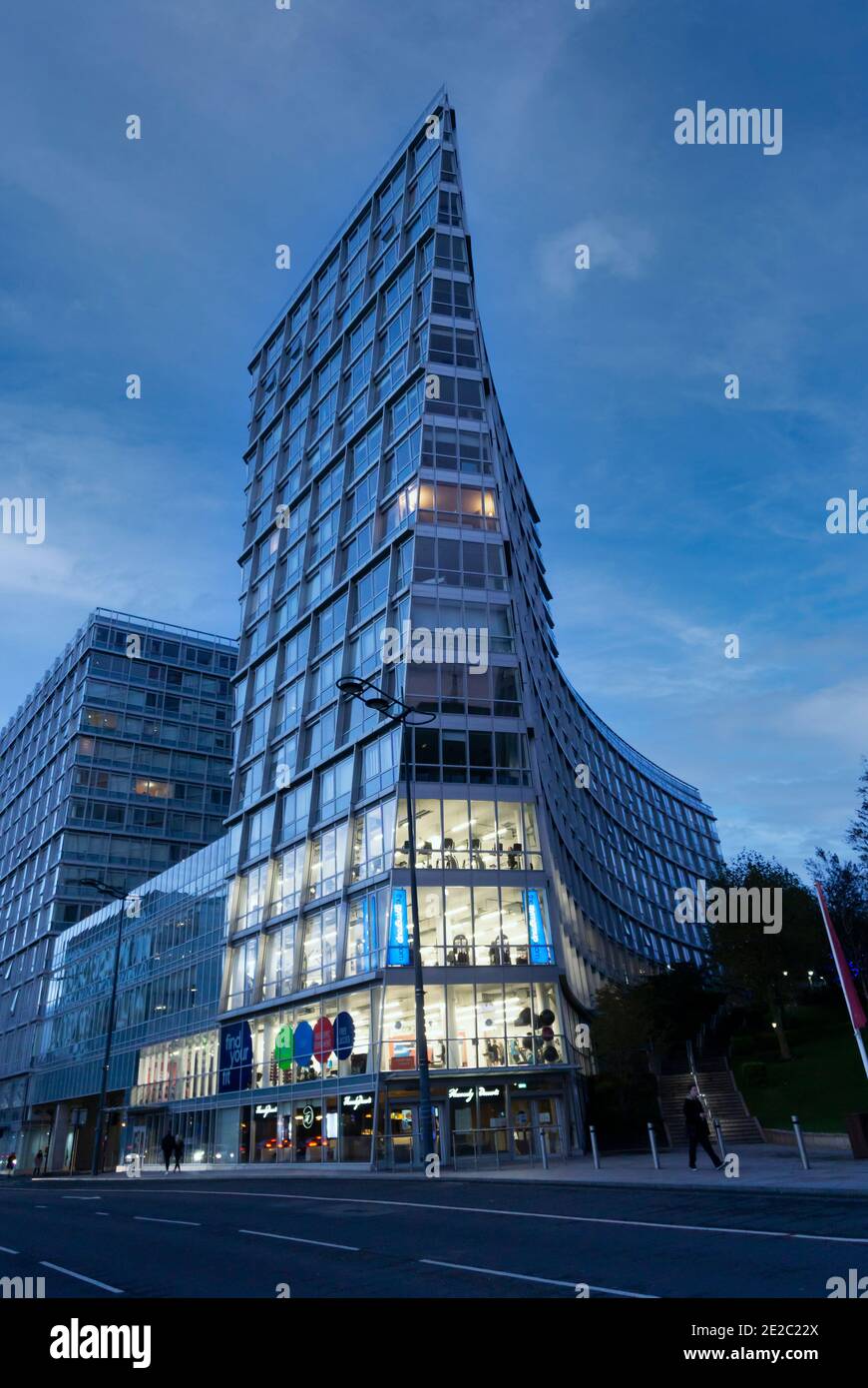 Strand street in liverpool hi-res stock photography and images - Alamy