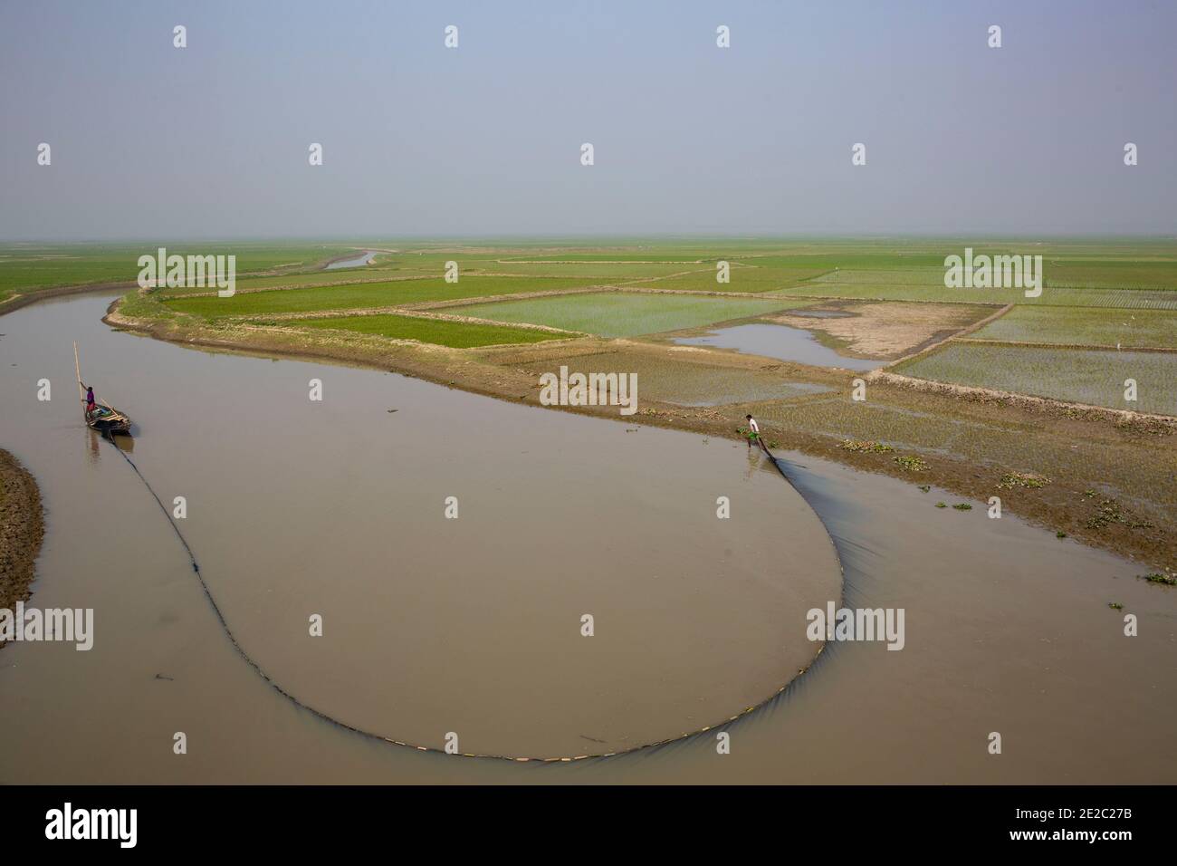 Fishing in the Titas River in Brahmanbaria, Bangladesh Stock Photo - Alamy