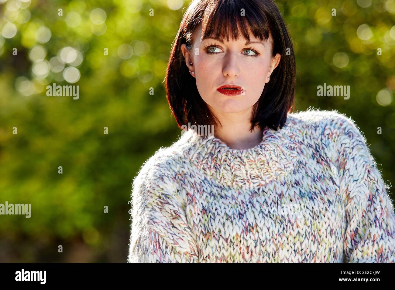 Concerned woman hi-res stock photography and images - Alamy