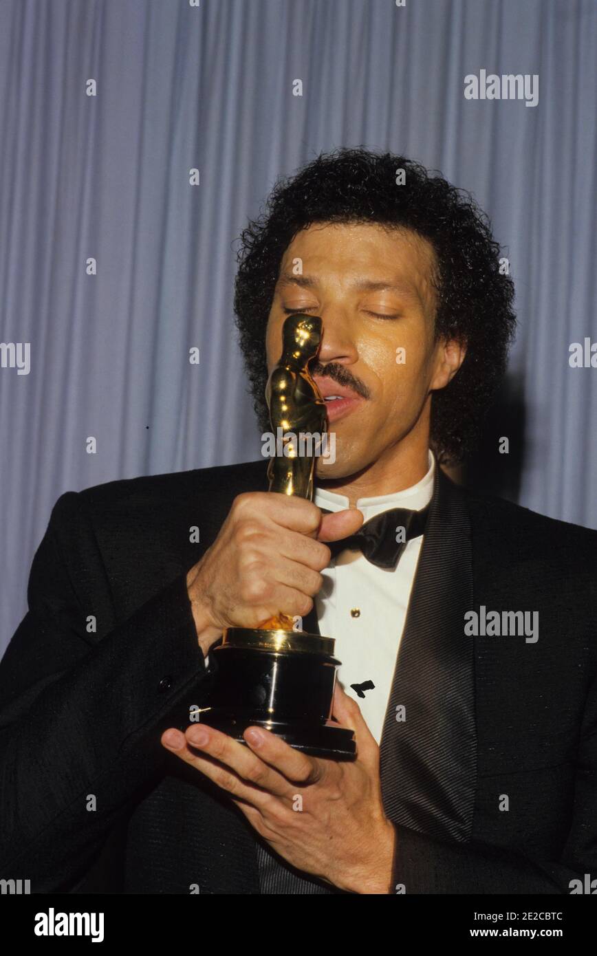 LIONEL RICHIEf2403 Credit: Ralph Dominguez/MediaPunch Stock Photo - Alamy