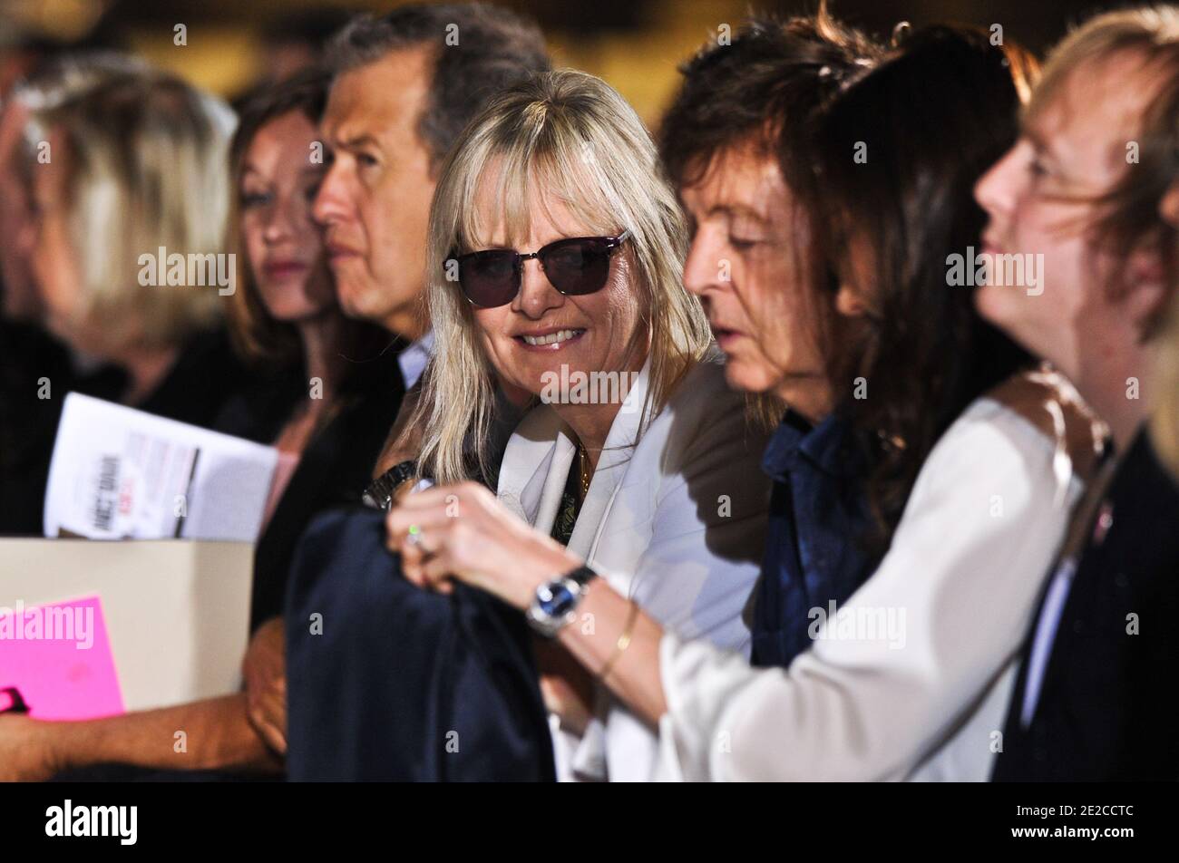 Paul McCartney, Nancy Shevell, Twiggy, James McCartney attending the ...
