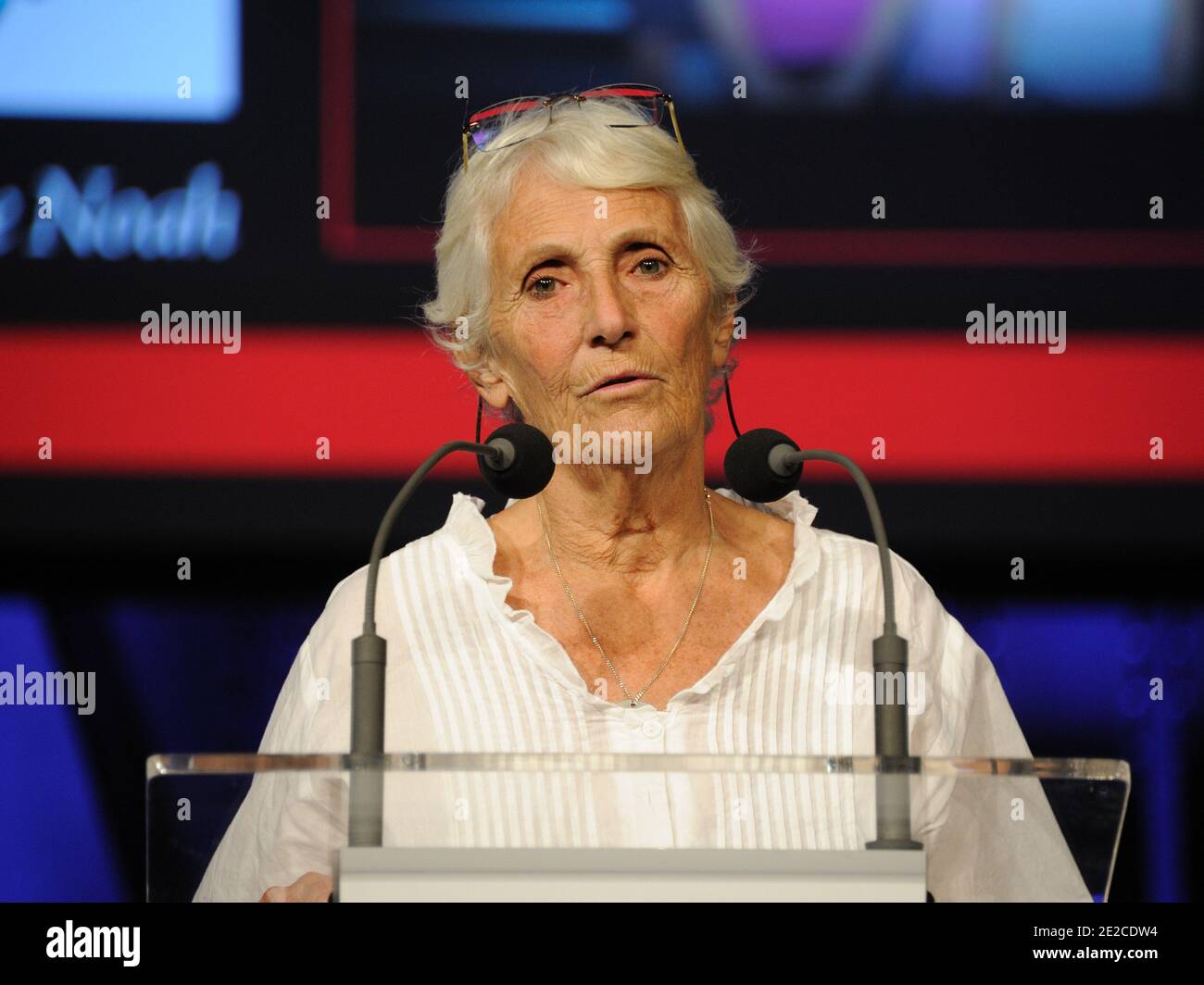 Noah marie claire hi-res stock photography and images - Alamy