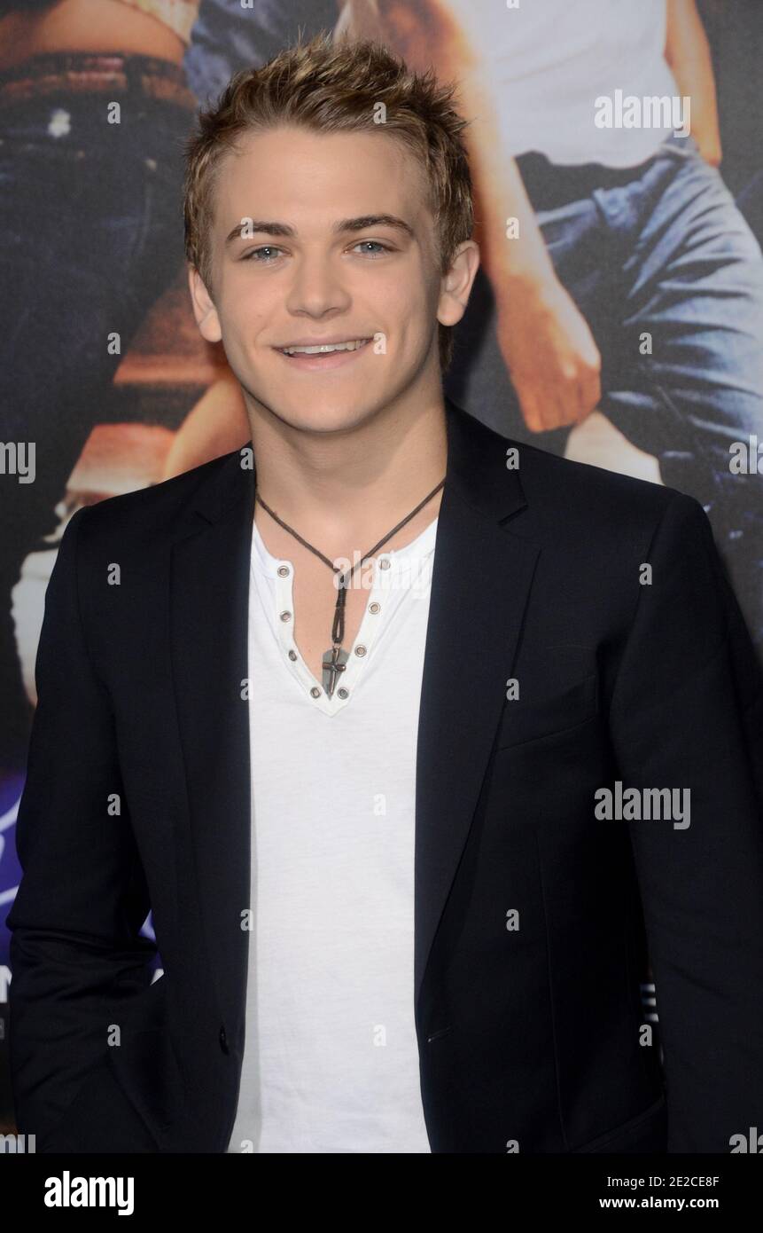 Hunter Hayes arriving for Paramount pictures premiere of 'Footloose ...