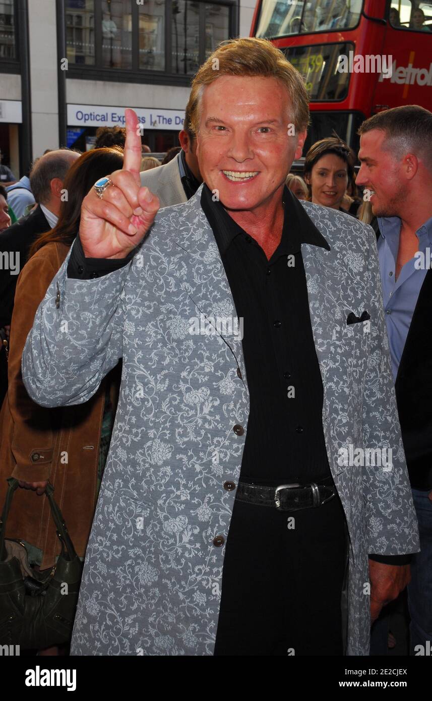 Jess Conrad High Resolution Stock Photography and Images - Alamy