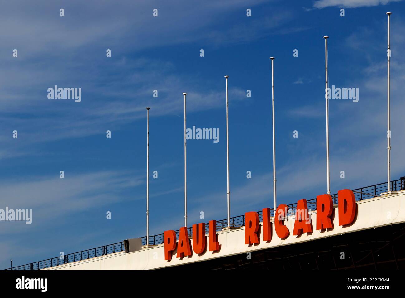 Drummer neil primrose hi-res stock photography and images - Alamy