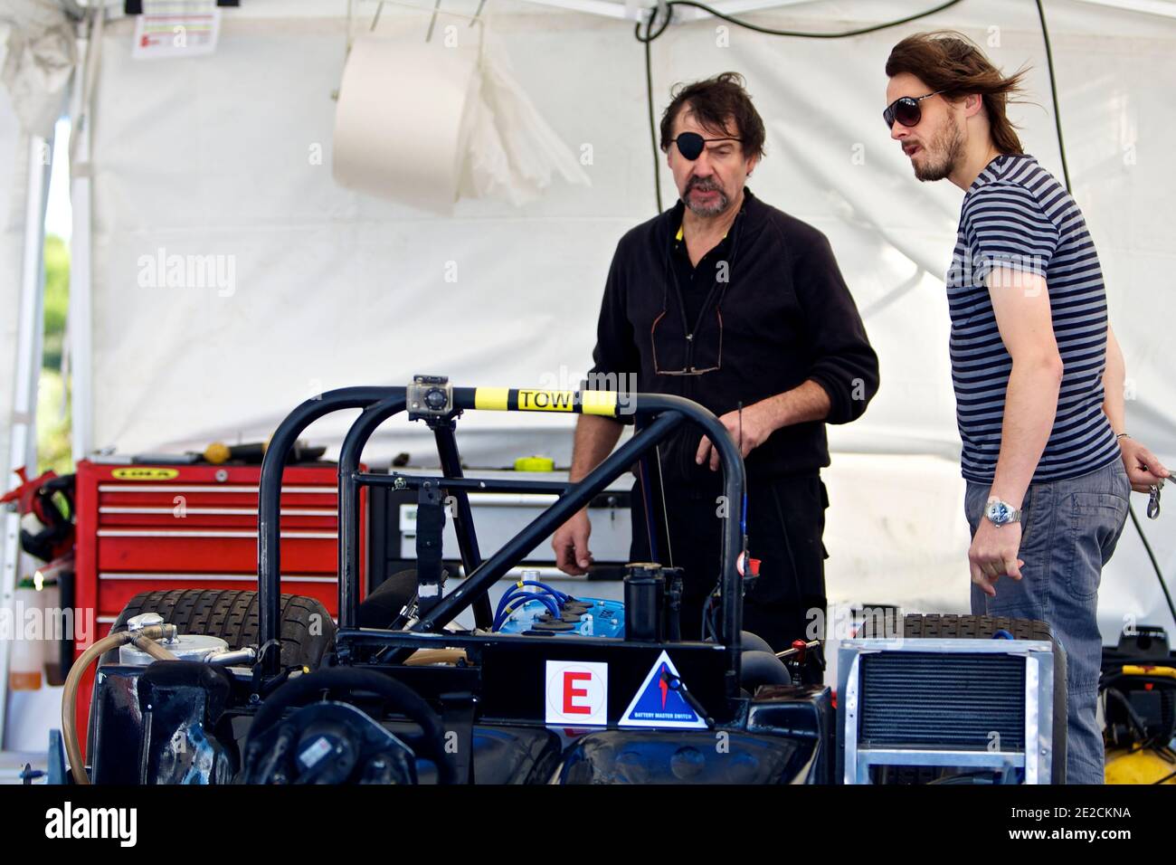 Drummer neil primrose hi-res stock photography and images - Alamy