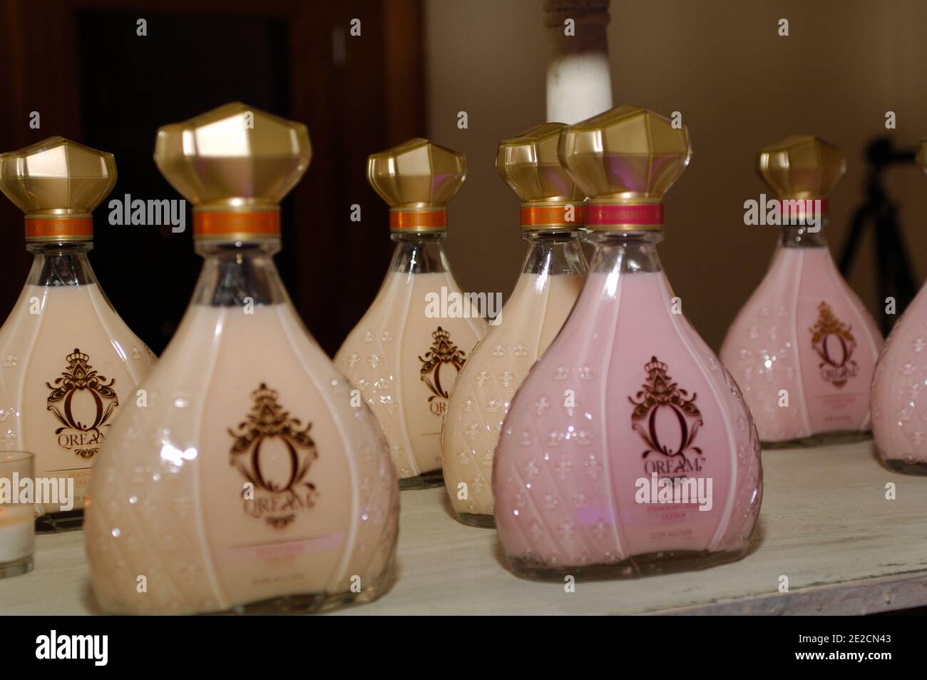 Qream hi-res stock photography and images - Alamy