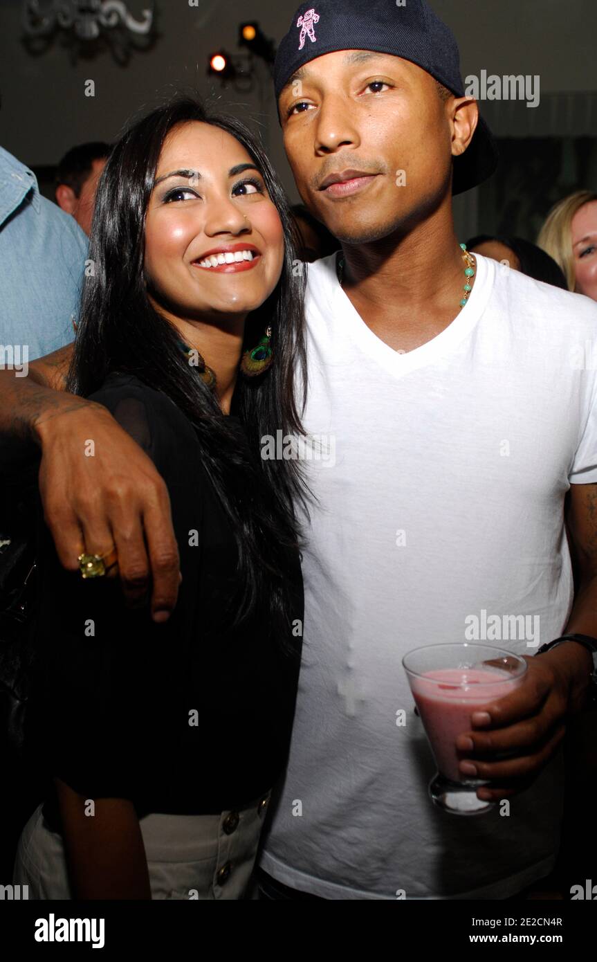 Qream hi-res stock photography and images - Alamy