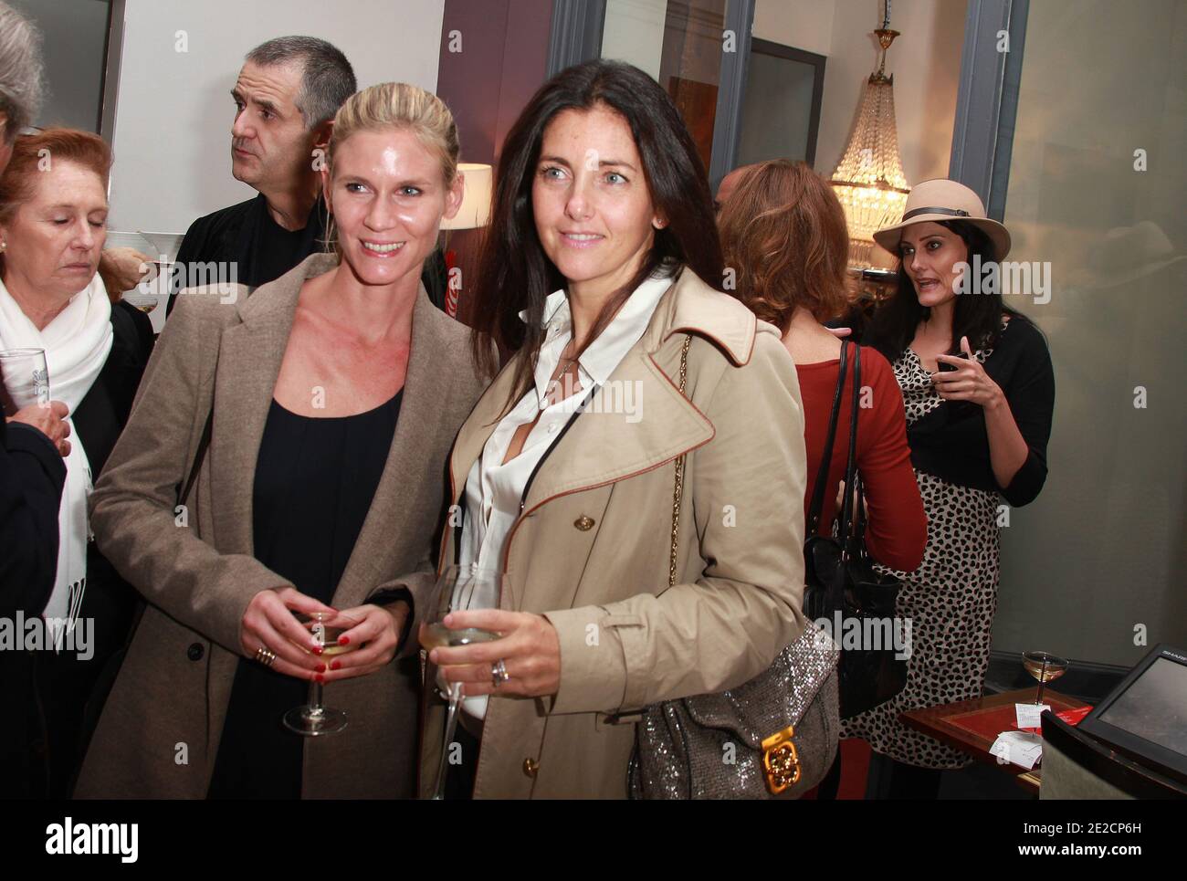 Sarah lelouch hi-res stock photography and images - Alamy