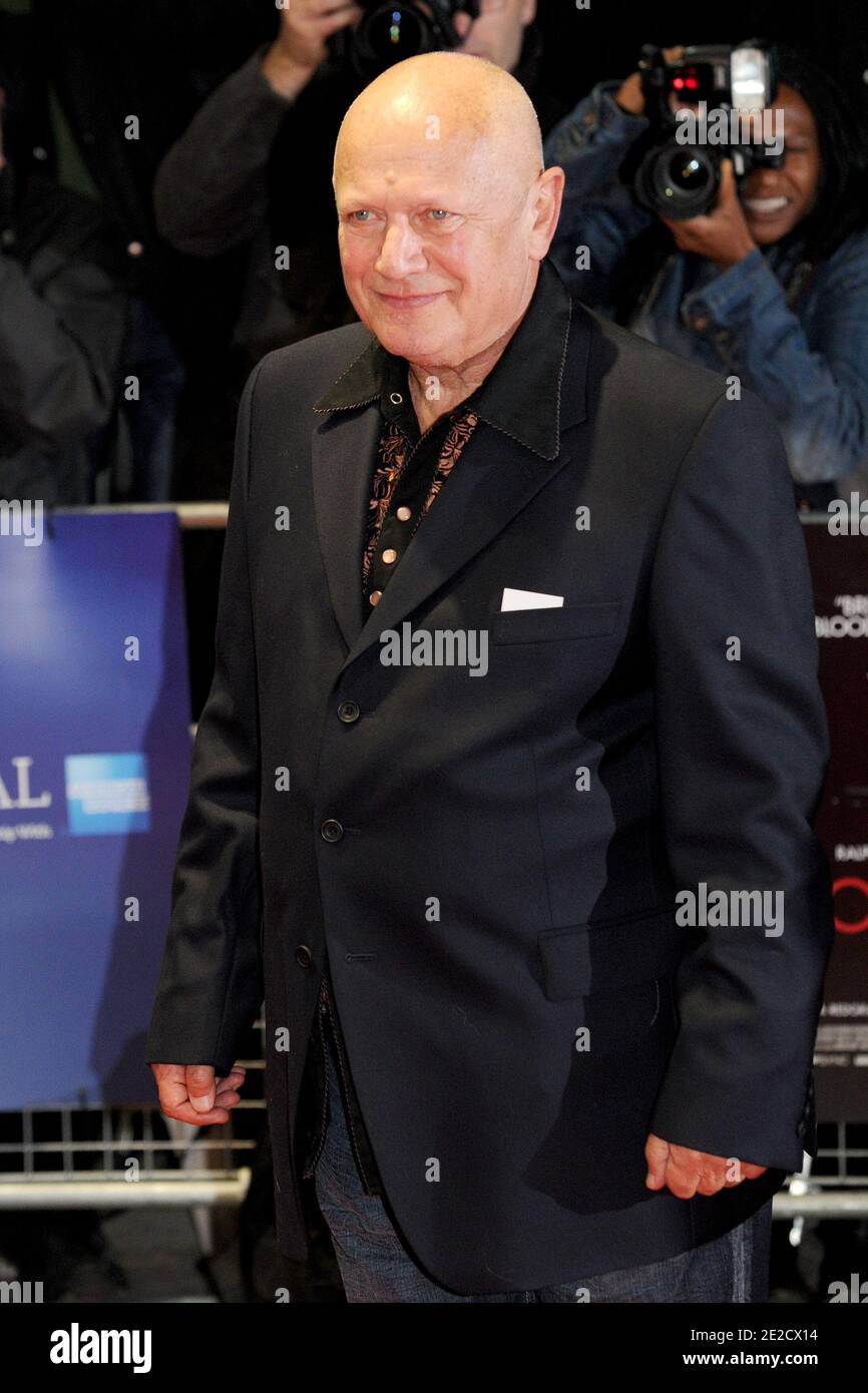 Steven berkoff director hi-res stock photography and images - Alamy