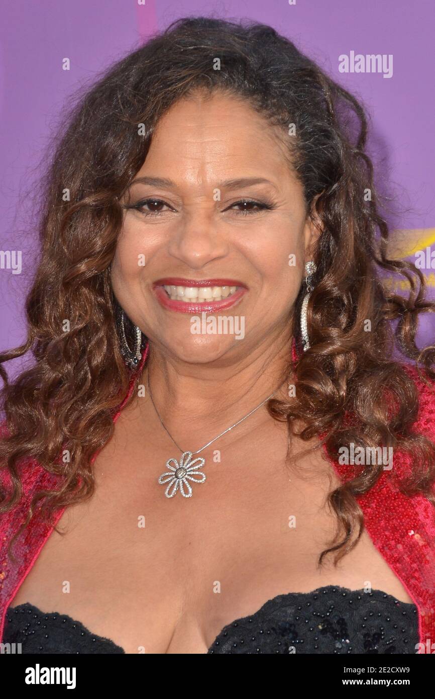 Debbie Allen arriving for The Alfred Mann Foundation's Annual Black Tie ...