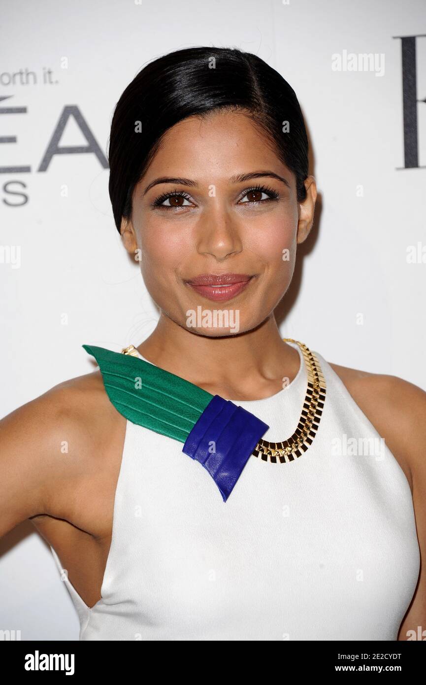 Freida Pinto arriving at ELLE's 18th Annual Women in Hollywood Tribute ...