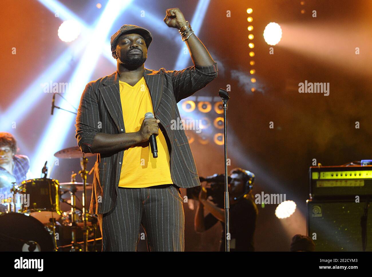 Sly Johnson performs during the 'Prix Constantin' ceremony held at 'L ...