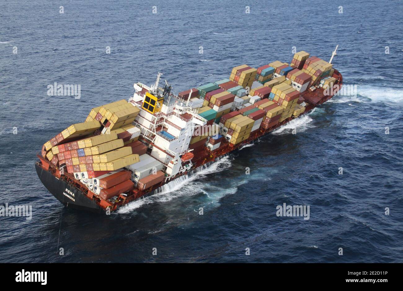 Rena ship lists hi-res stock photography and images - Alamy
