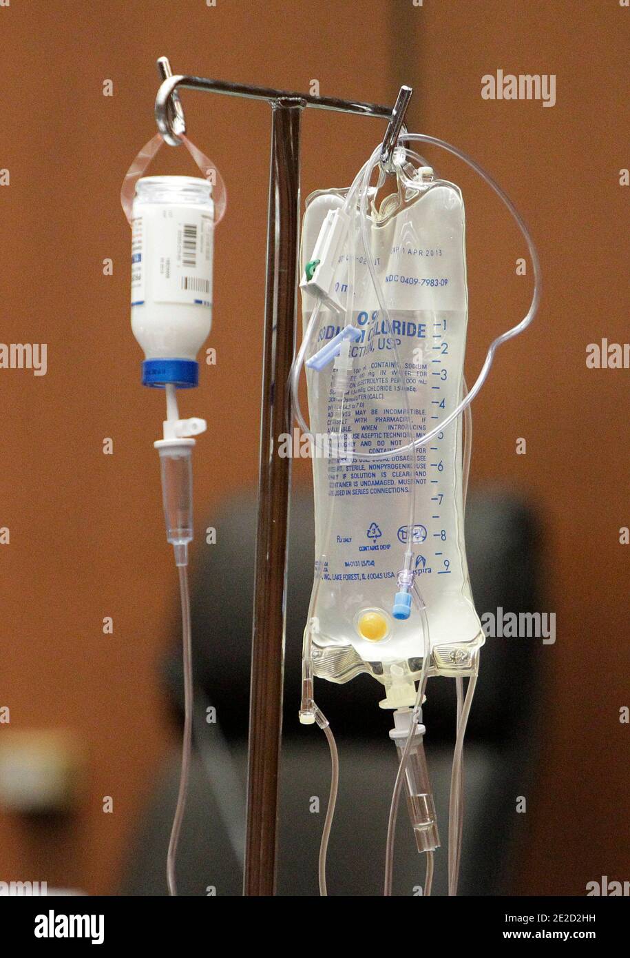 A bottle of propofol hi-res stock photography and images - Alamy