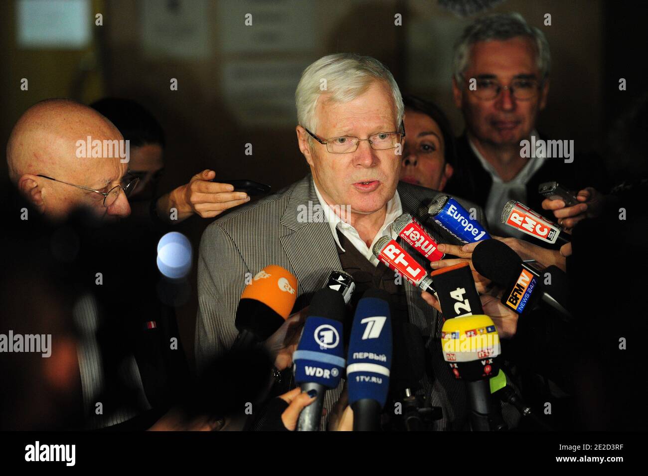 Frenchman Andre Bamberski answers the media as he leaves the Palais de ...
