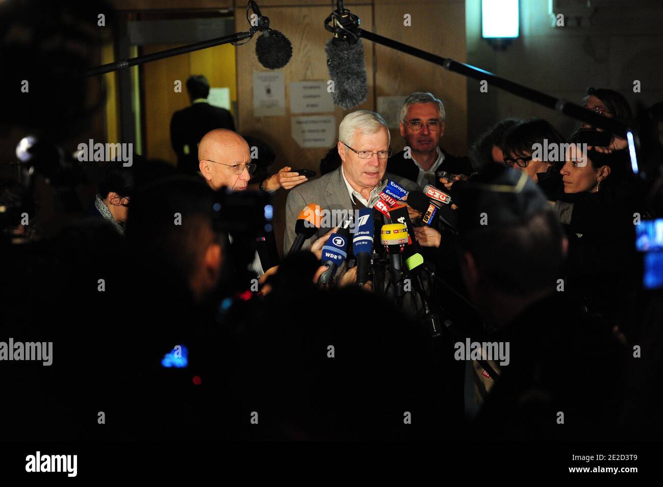 Frenchman Andre Bamberski answers the media as he leaves the Palais de ...