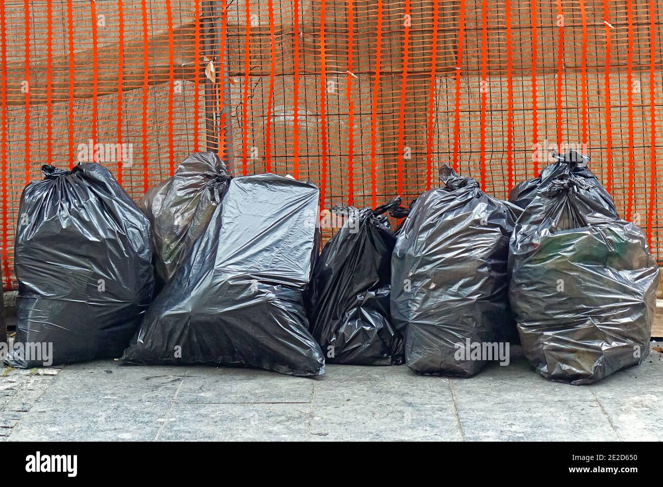 Trash collection hi-res stock photography and images - Alamy