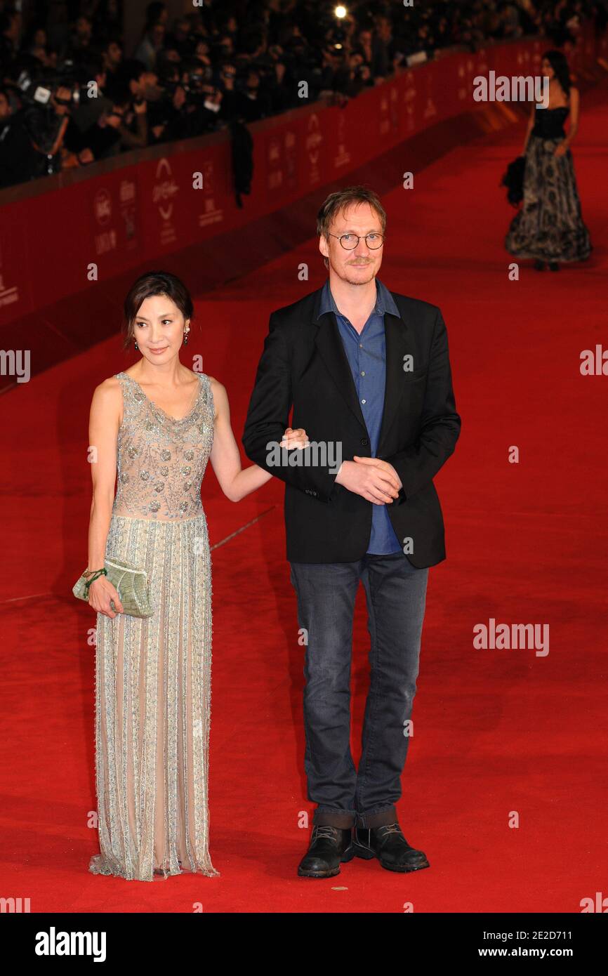 Michelle yeoh david thewlis lady hi-res stock photography and images ...