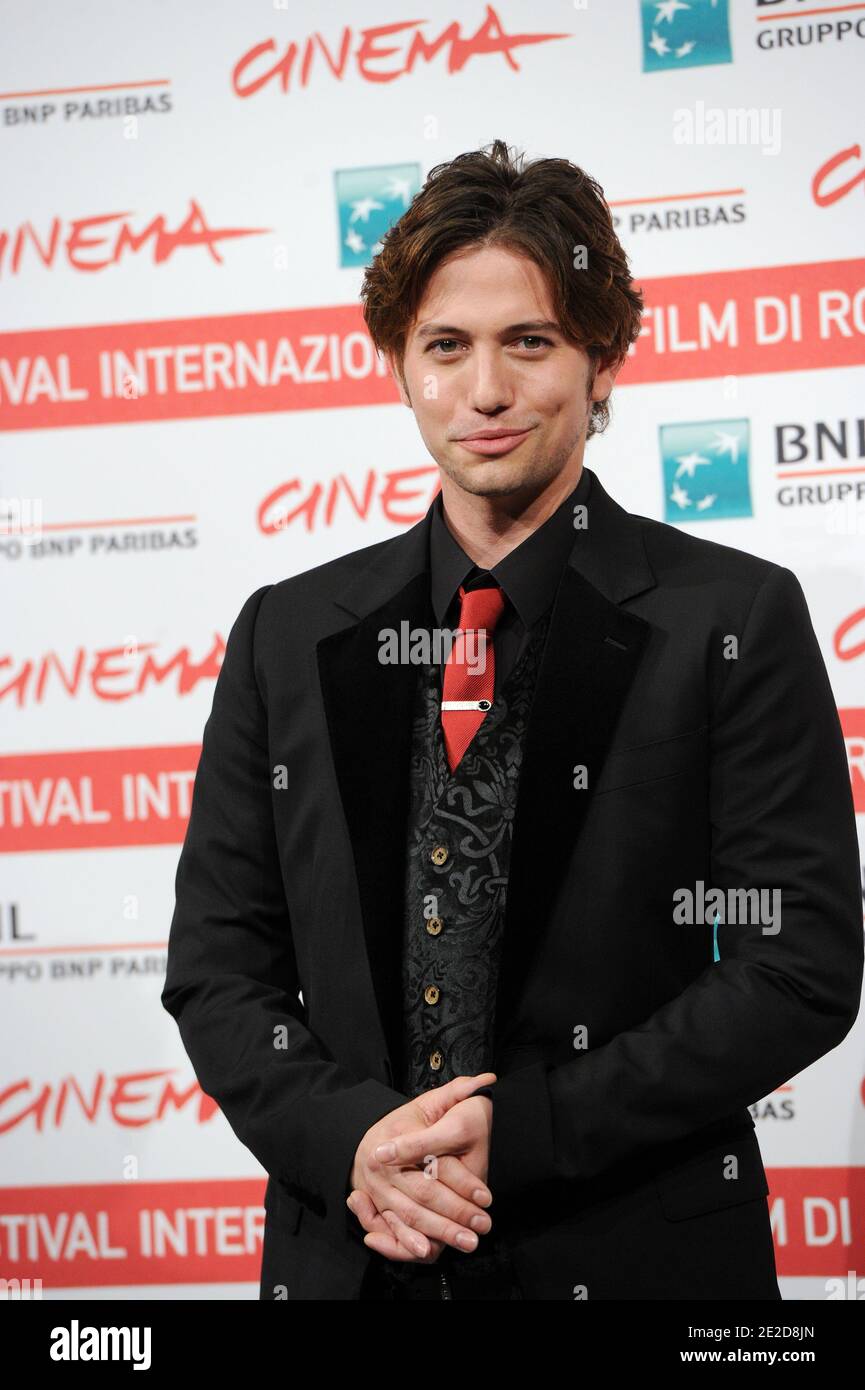 Jackson rathbone the twilight saga hi-res stock photography and images ...