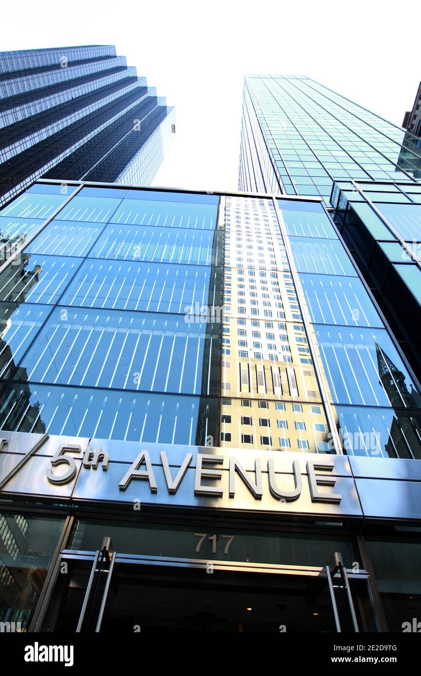 Illustrations of MF Global's office building on 5th Avenue in New York ...