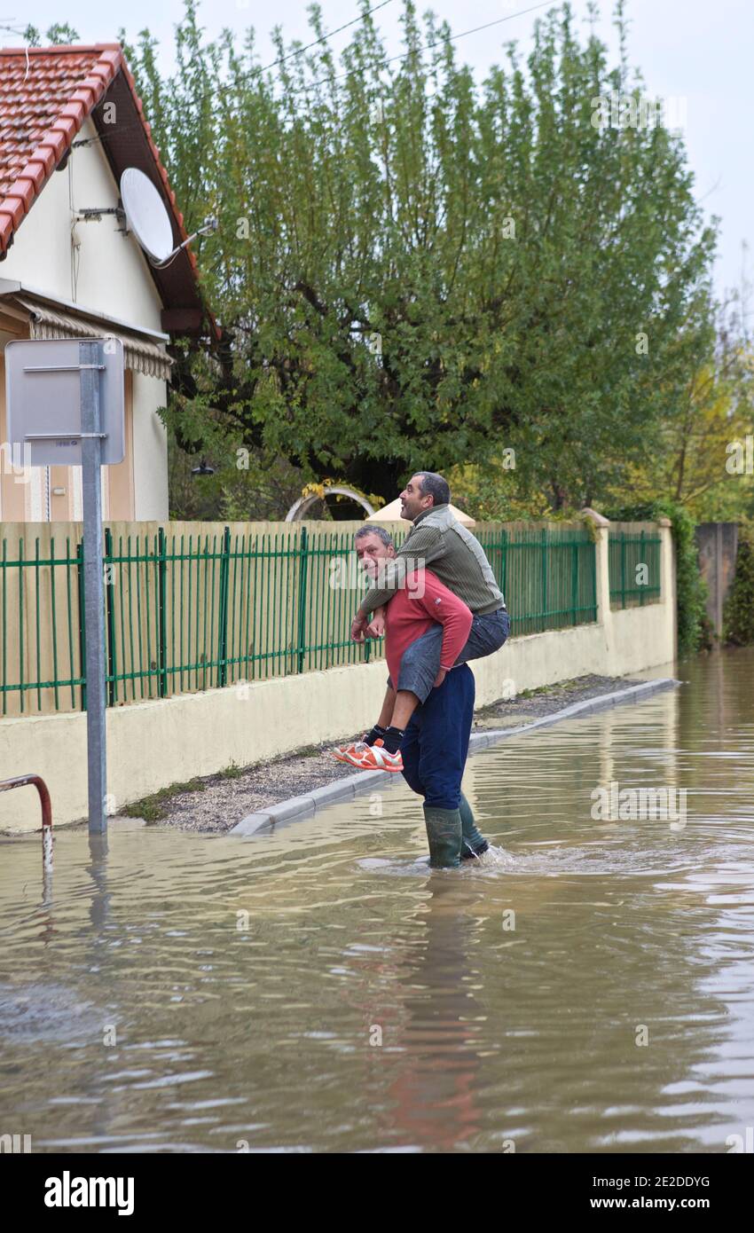 Fortes pluies inondations hi-res stock photography and images - Alamy