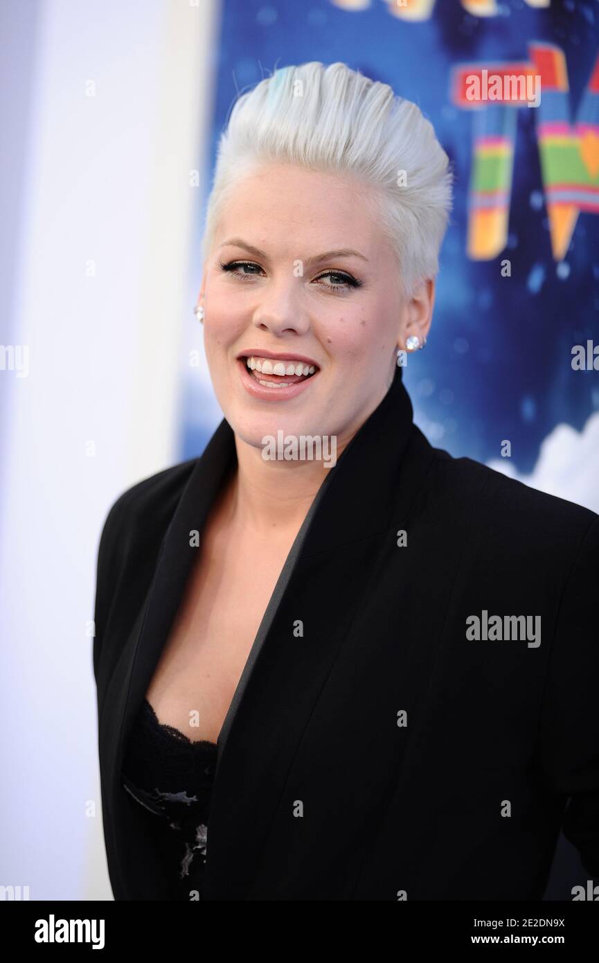 Alecia Beth Moore High Resolution Stock Photography and Images - Alamy