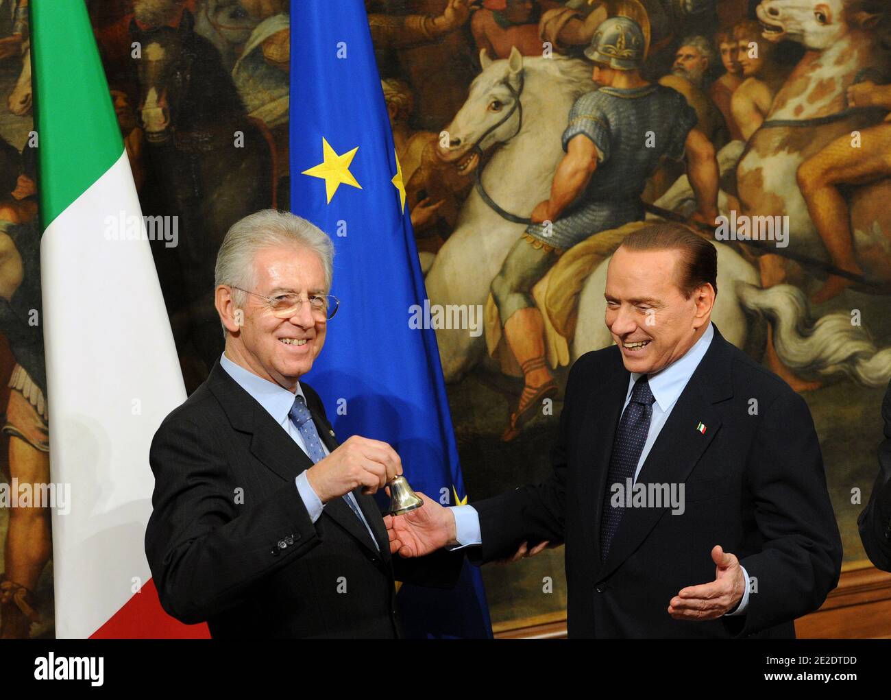 Cabinet italien hi-res stock photography and images - Alamy