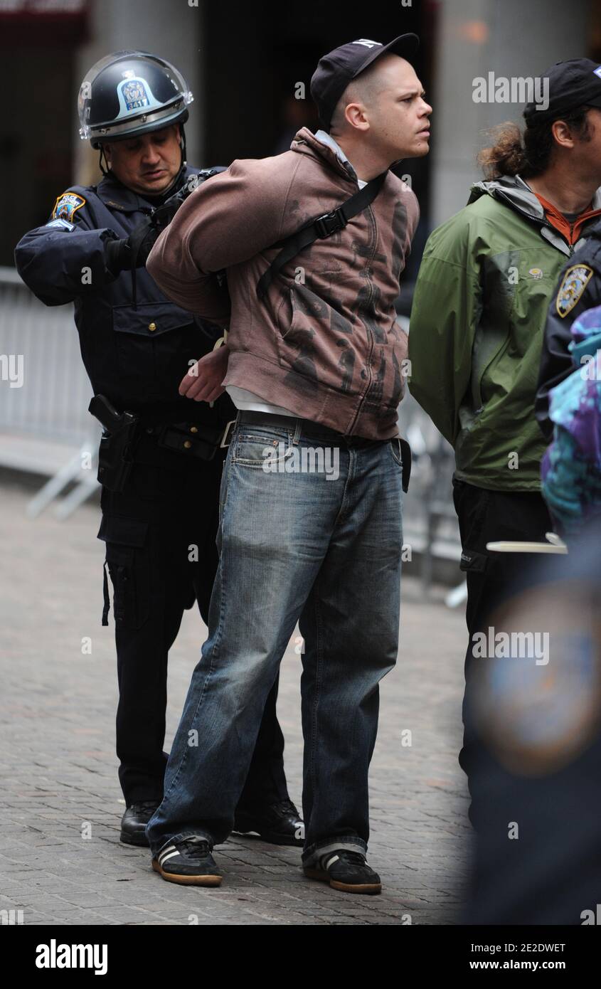 Nypd police officers occupy wall hi-res stock photography and images ...