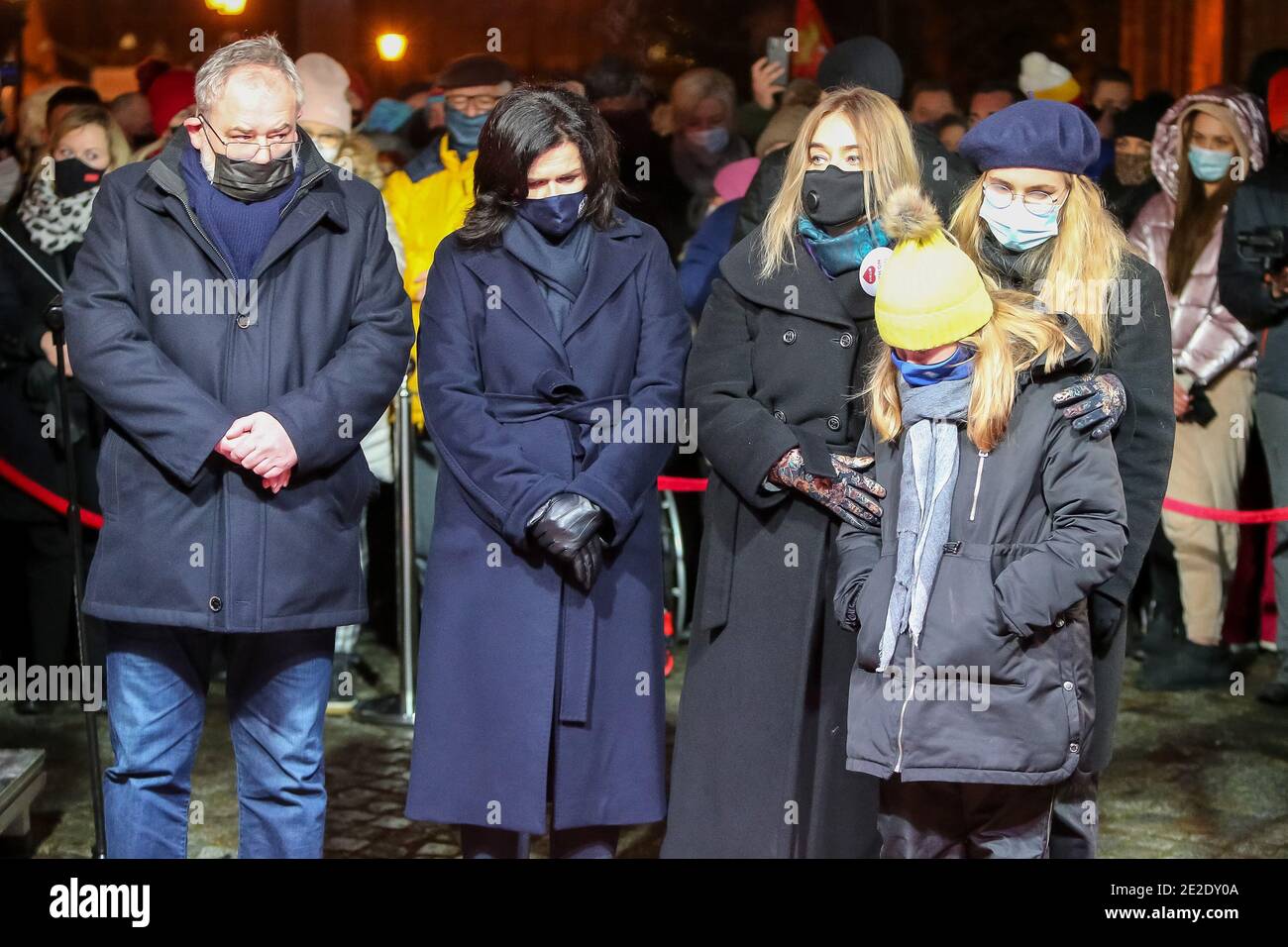 (L to R) Piotr Adamowicz, Mayor of Gdansk Aleksandra Dulkiewicz, widow ...
