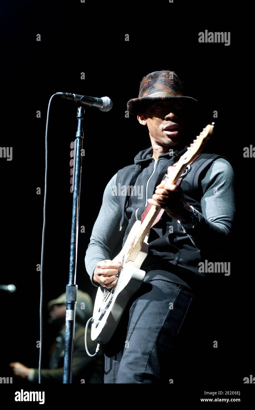 Raphael Saadiq performs in Geneva, Switzerland on November 24, 2011 ...