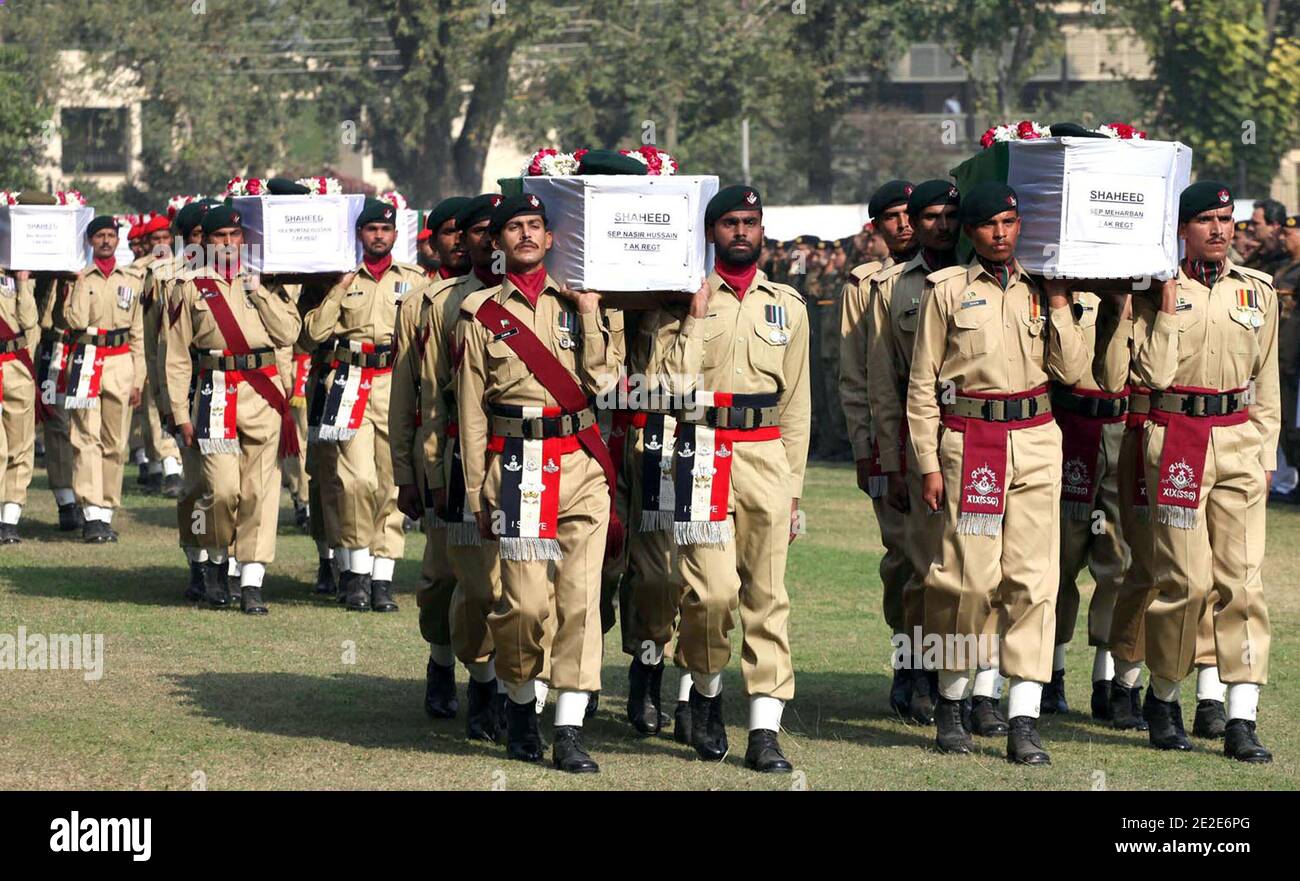 Army Chief General Ashfaq Pervez Kayani, Chief Minister Khyber ...