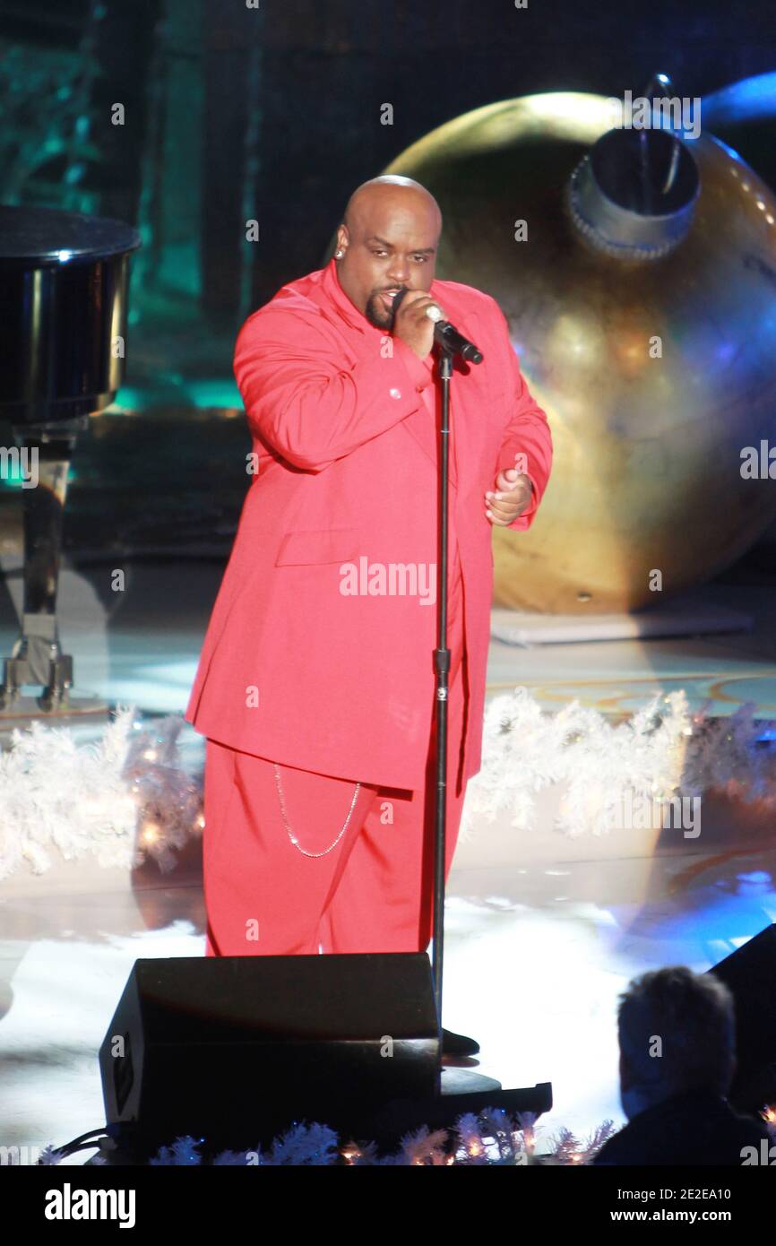 Cee Lo Green attends the 2011 Rockefeller Center Christmas tree ...