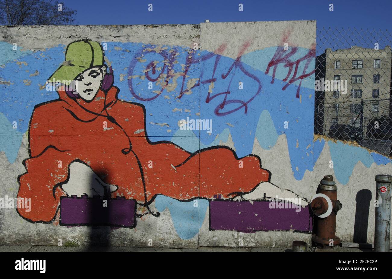 Dj graffiti hi-res stock photography and images - Alamy