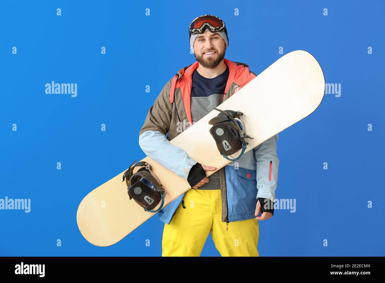 Male snowboarder on color hi-res stock photography and images - Alamy