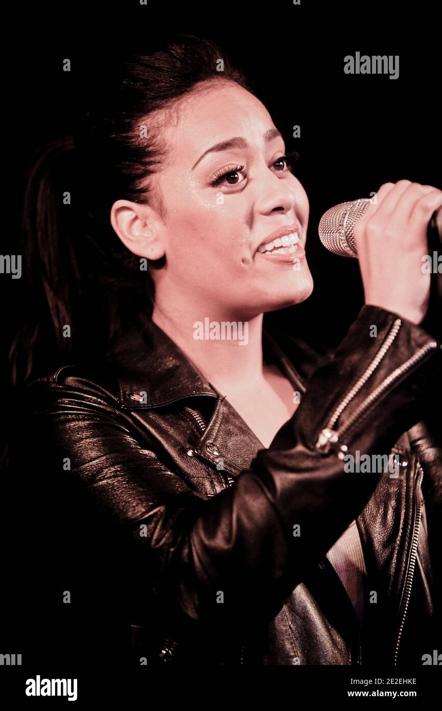 Singer Amel Bent performs live during a showcase at the 'Aquarium de ...