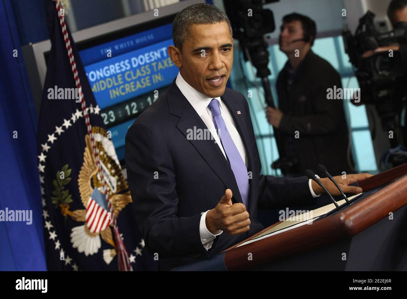 Briefing de bureau hi-res stock photography and images - Alamy