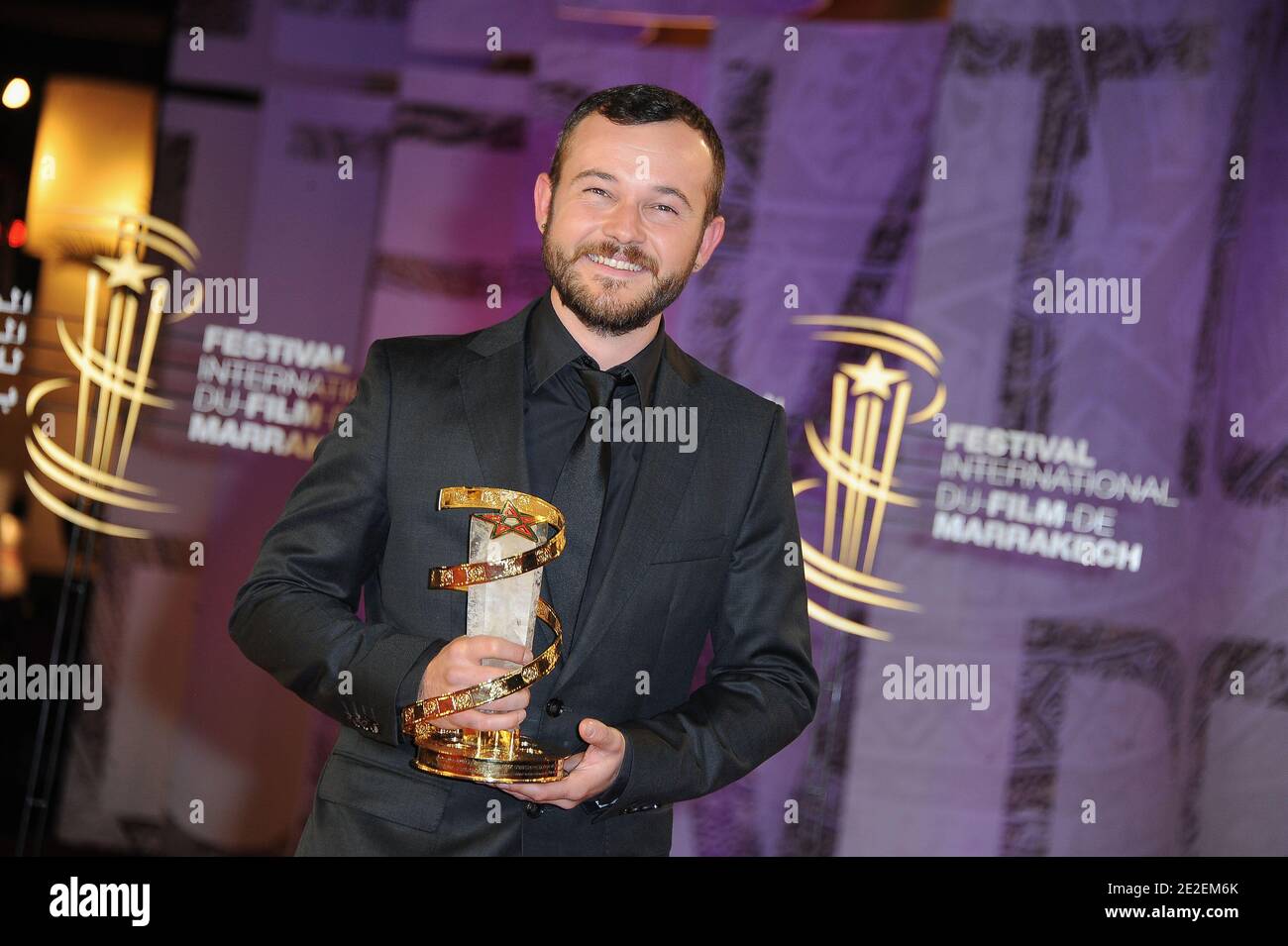 Daniel Henshall receives the Best Performance by an Actor for 'Snowtown ...