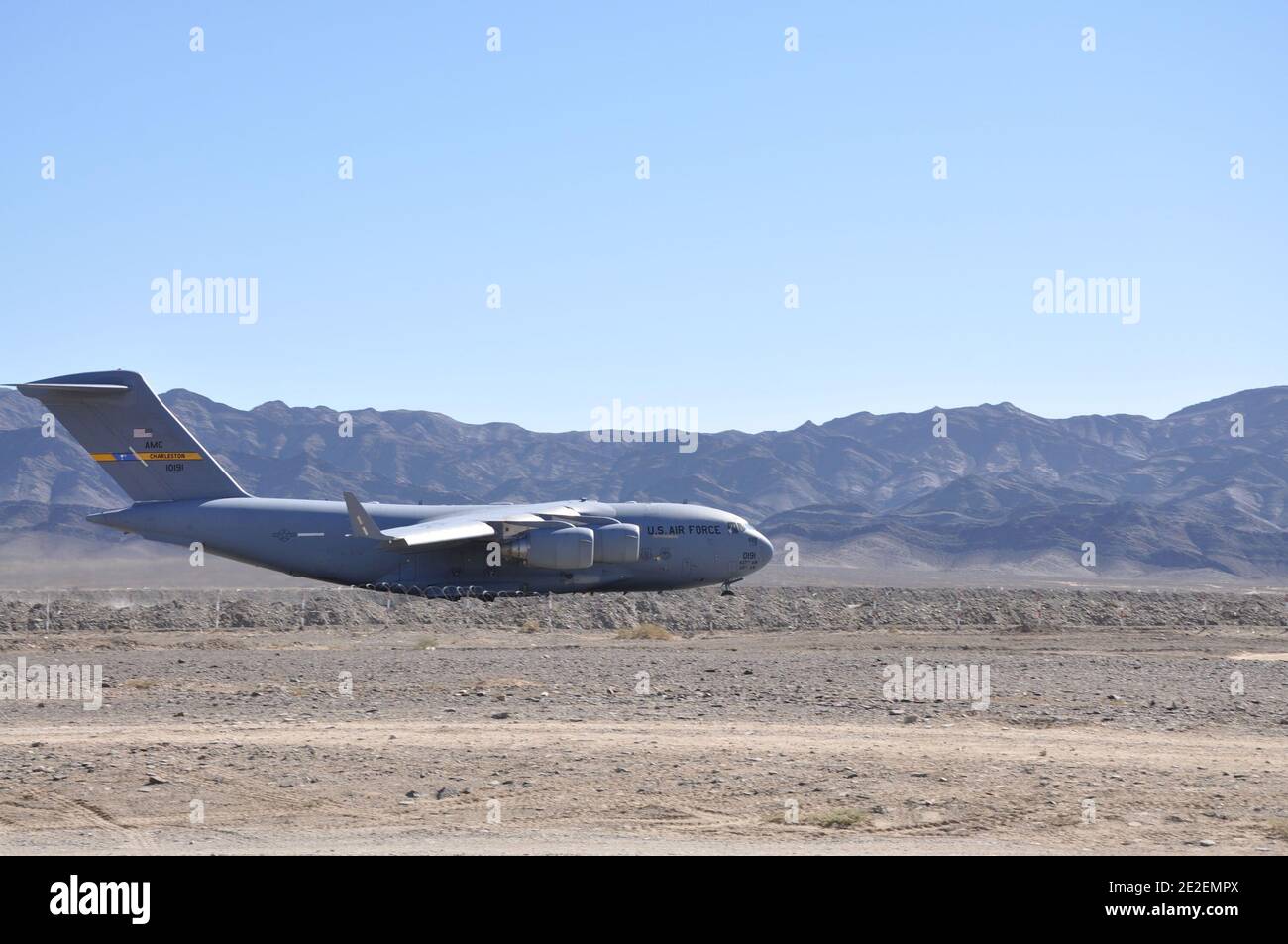 Shamsi airbase hi-res stock photography and images - Alamy