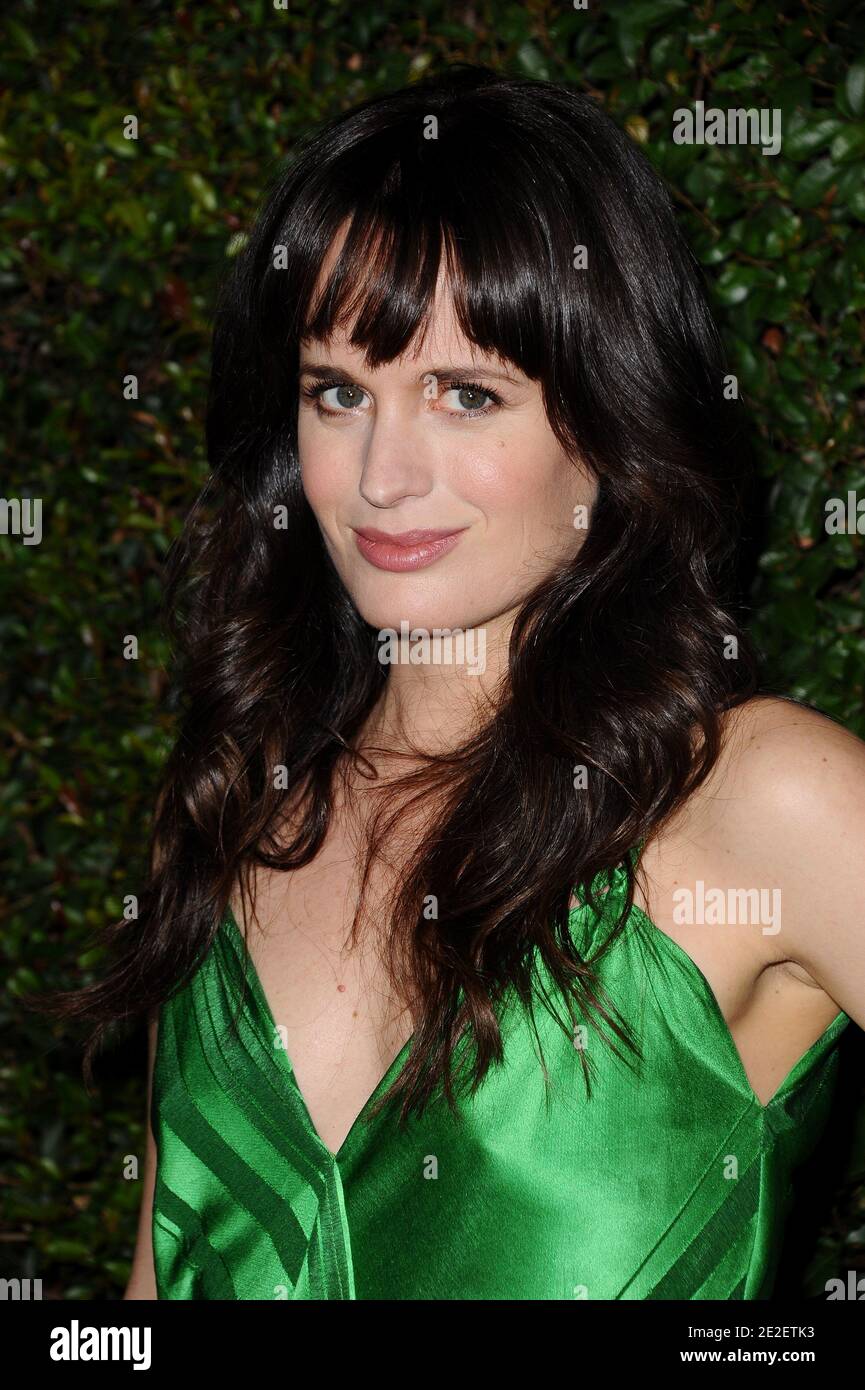 Elizabeth Reaser arrives at the premiere of Paramount Pictures's 'Young ...