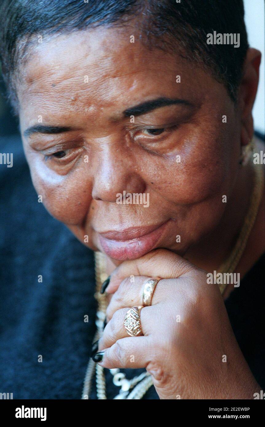 Singer Cesaria Evora, dubbed the "Barefoot Diva" for often performing ...