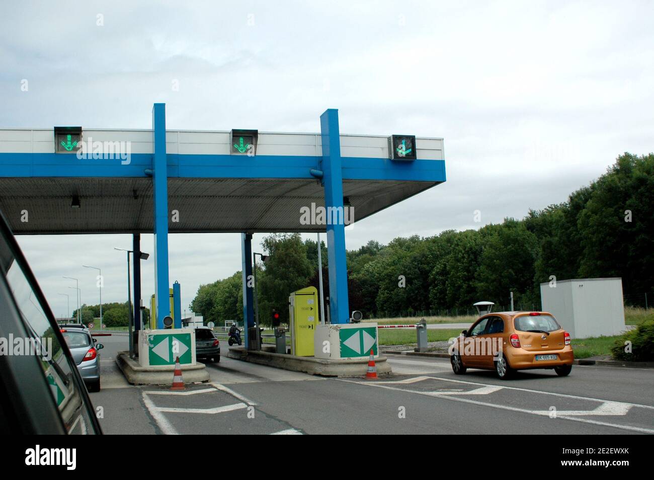 Autoroute autoroutes autoroutes autoroutes hi-res stock photography and ...