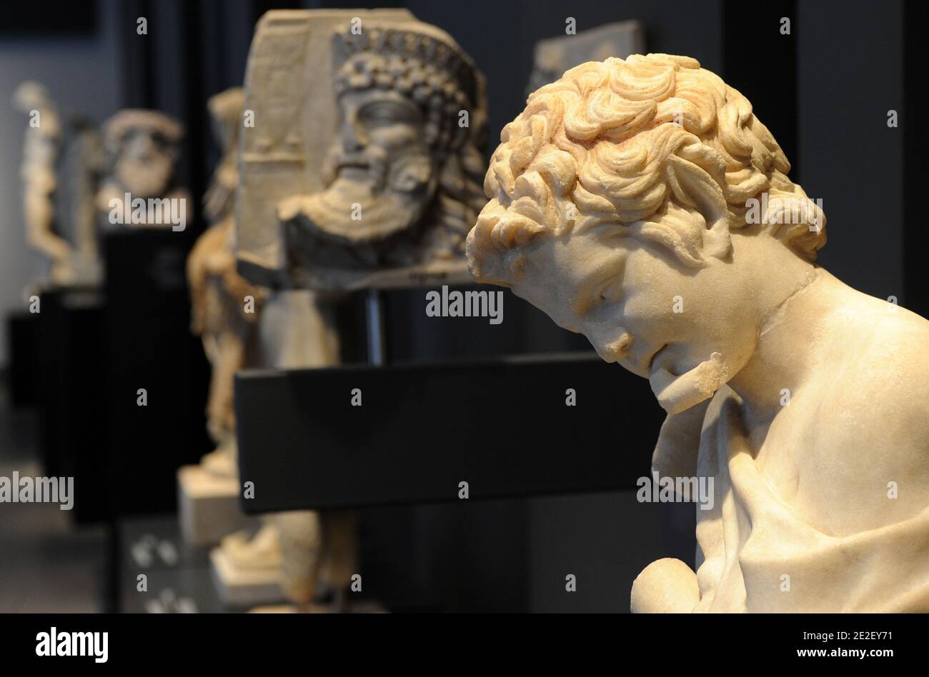 Satyr playing the flute hi-res stock photography and images - Alamy