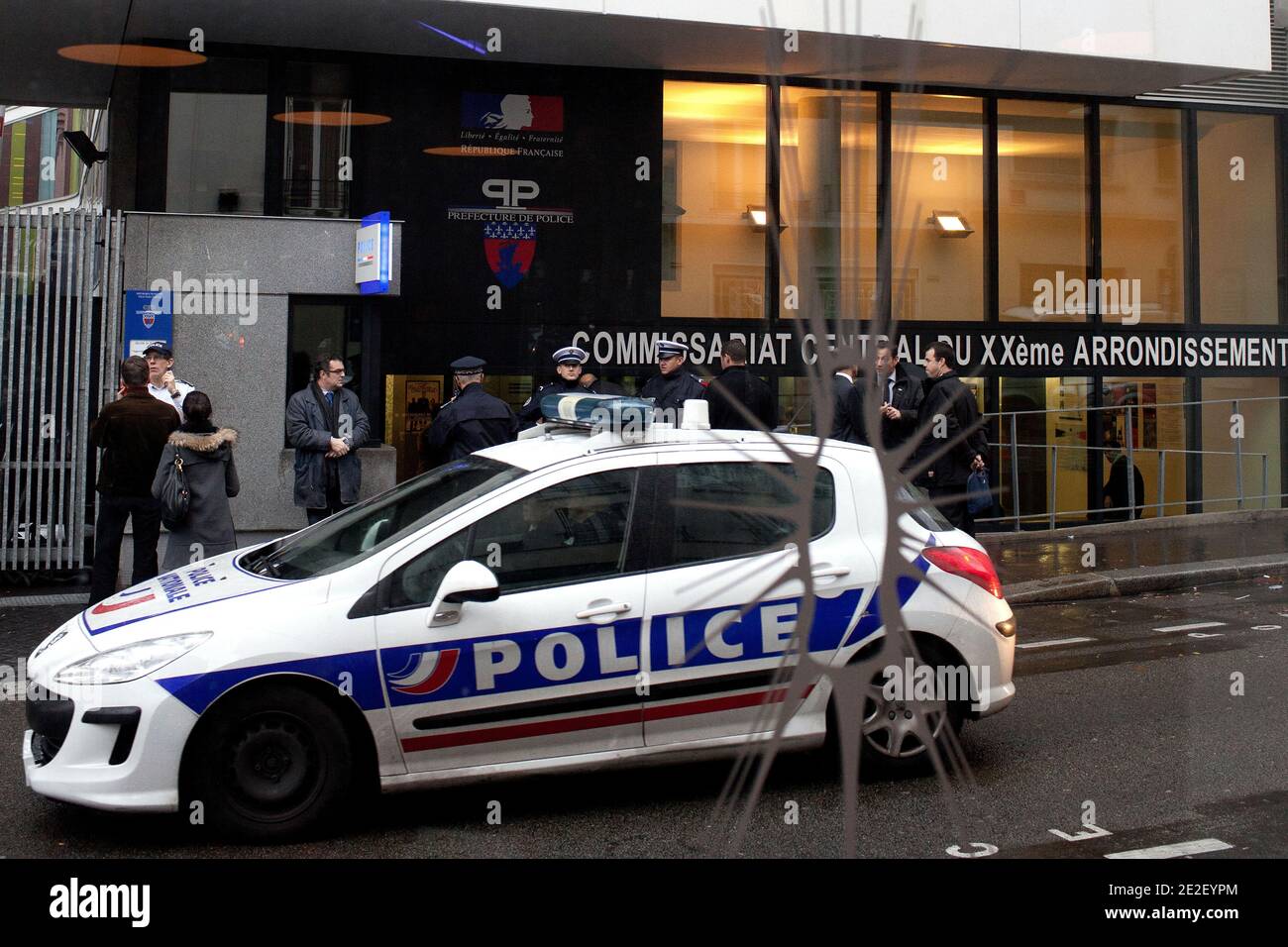 Illustration of the police department of the 20e district in Paris ...