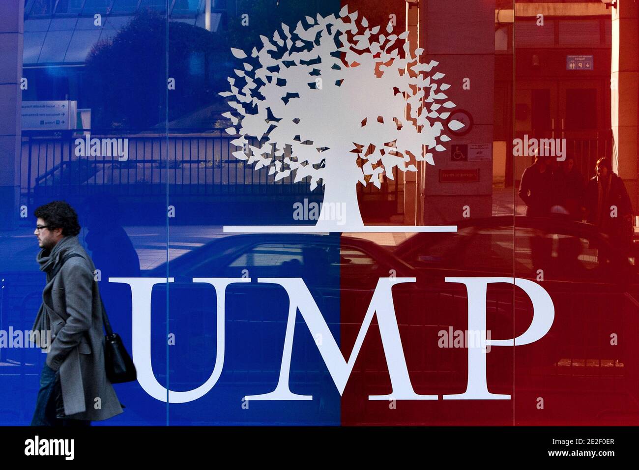 Illustration of the new headquarters of French politic party UMP at 238 ...