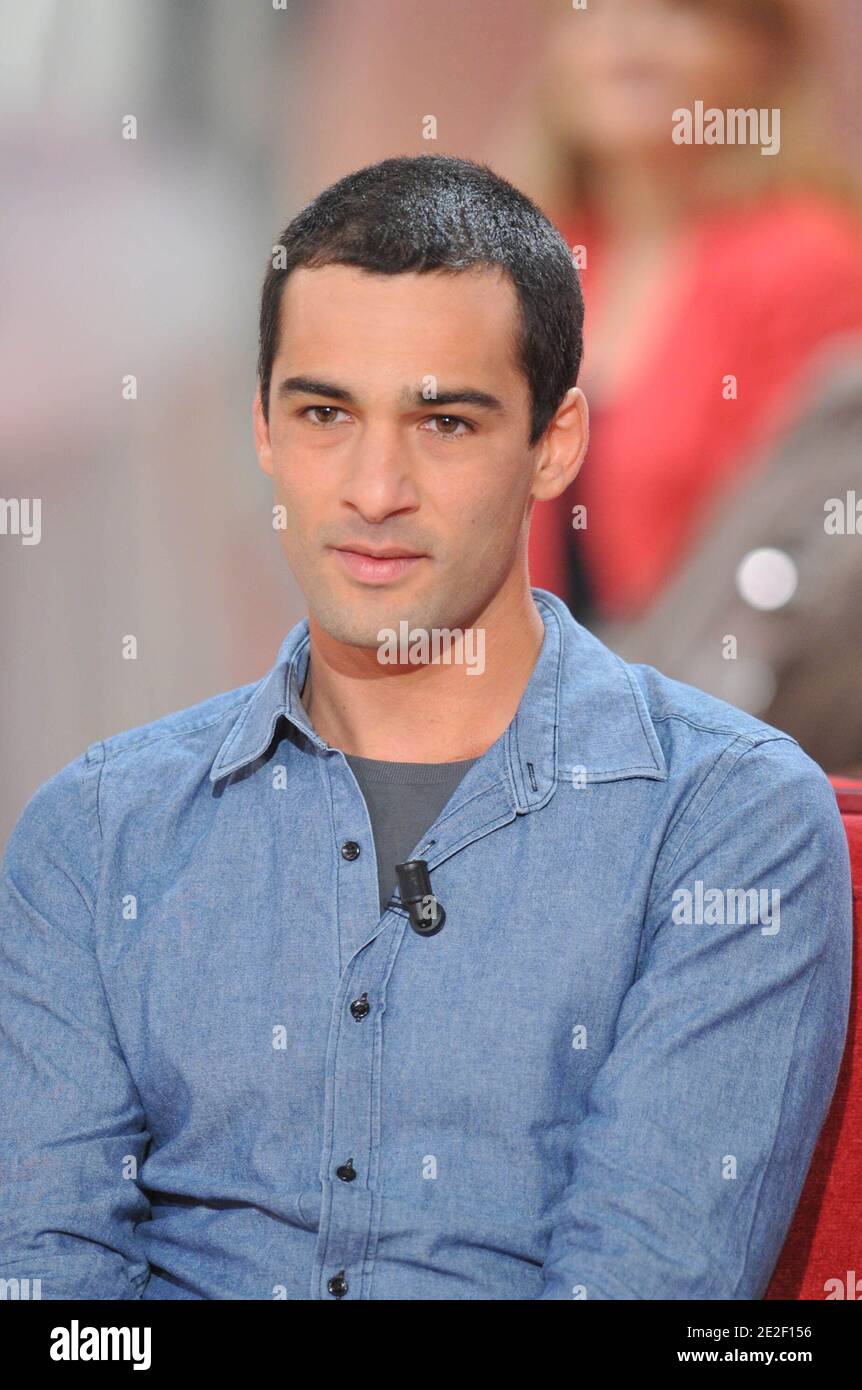Nicolas Cazalé at the taping of Vivement Dimanche on November 15, 2011 ...